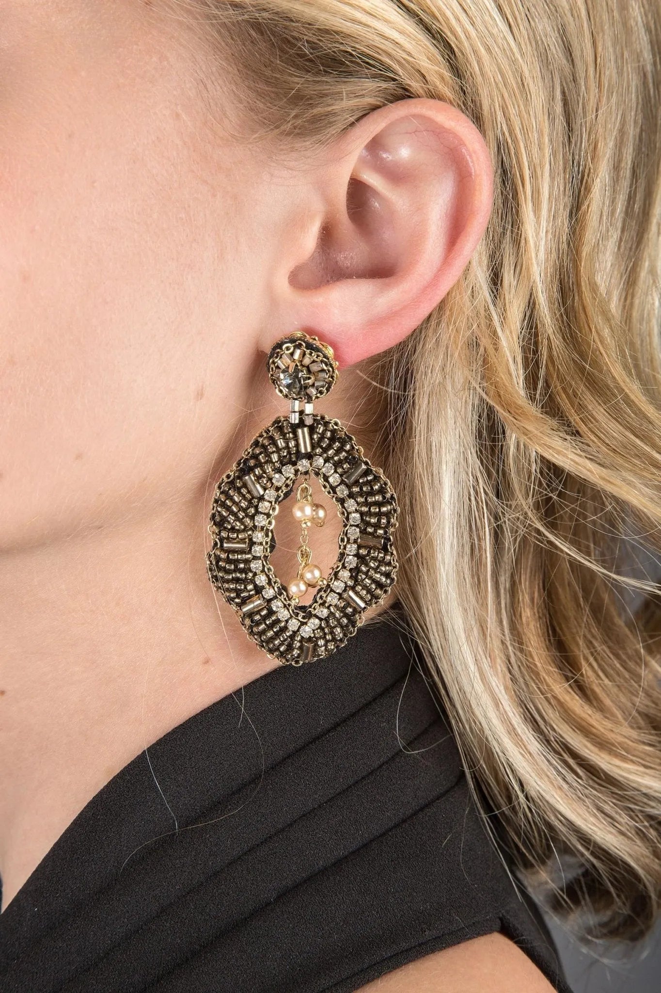 Rococo Beaded Statement Earring | Saachi – SAACHI