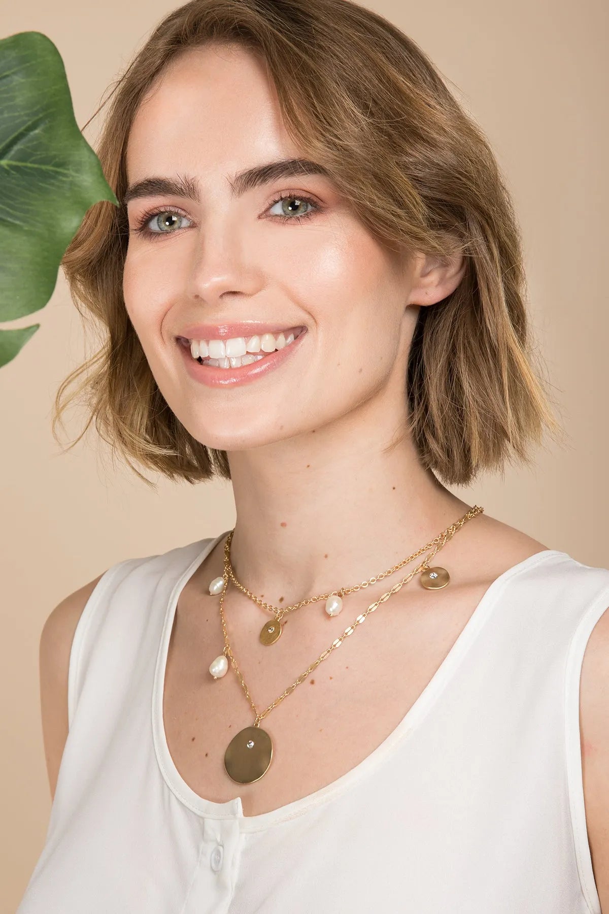 Layered Pearl Medallion Necklace – SAACHI
