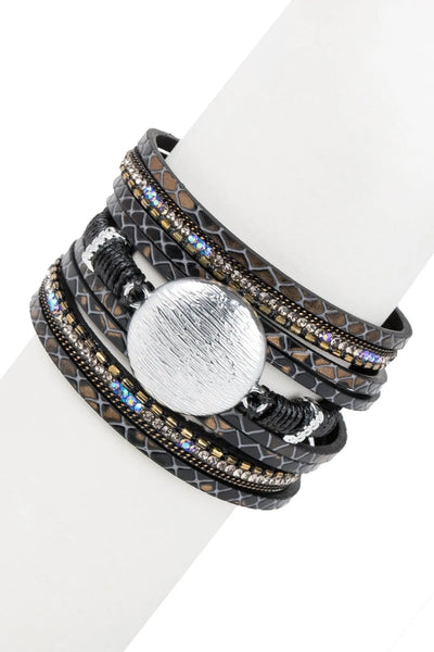 Handmade leather bracelet for women | Saachistyle – SAACHI